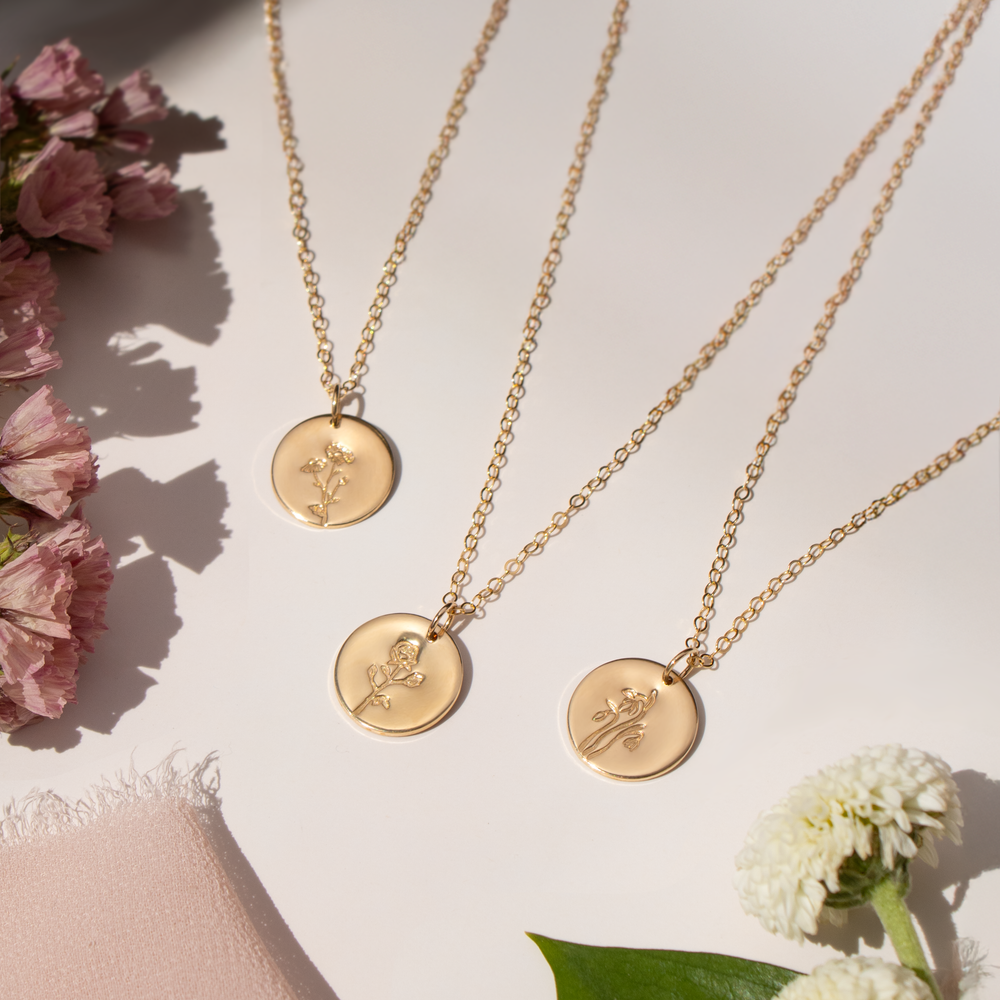 Personalized Birth Flower Necklace - Waterproof + Hypoallergenic Jewelry